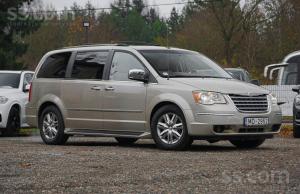 Brūns Chrysler town-&-country 2009 Rīga, ar dzinēja tilpumu 4.00 L un nobraukumu 131 tūkst. km par 3590 €, foto 2 vietnē AUTOMOTO.COM.LV