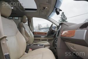 Brūns Chrysler town-&-country 2009 Rīga, ar dzinēja tilpumu 4.00 L un nobraukumu 131 tūkst. km par 3590 €, foto 6 vietnē AUTOMOTO.COM.LV