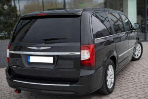 Brūns Chrysler town-&-country 2012 Klaipėda, ar dzinēja tilpumu 3.60 L un nobraukumu 225 tūkst. km par 7700 €, foto 6 vietnē AUTOMOTO.COM.LV
