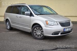 Brown Chrysler town-&-country 2014 in Talsi, with an engine capacity of 3.60 L and mileage of 215 thousand km for 3700 €, photo  on AUTOMOTO.COM.LV