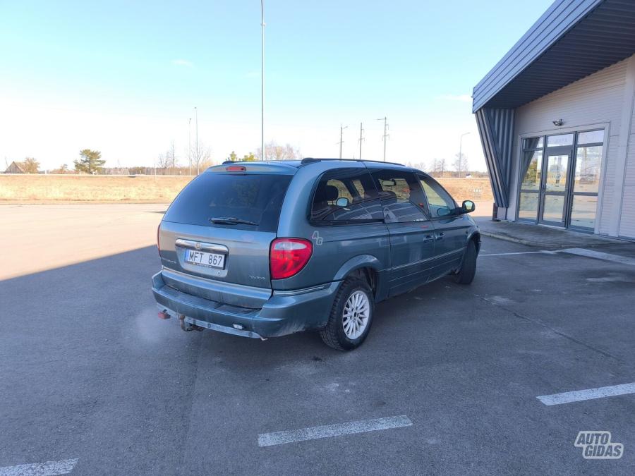 Zaļš Chrysler town-&-country 2005 Šauļi, ar dzinēja tilpumu 3.80 L un nobraukumu 198 tūkst. km par 950 €, foto 5 vietnē AUTOMOTO.COM.LV