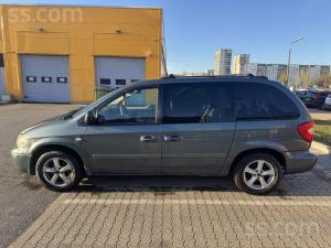 Zaļš Chrysler town-&-country 2006 Rīga, ar dzinēja tilpumu 3.30 L un nobraukumu 179 tūkst. km par 800 €, foto 6 vietnē AUTOMOTO.COM.LV