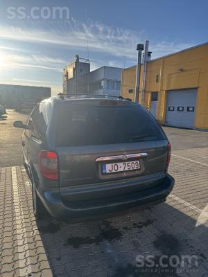 Zaļš Chrysler town-&-country 2006 Rīga, ar dzinēja tilpumu 3.30 L un nobraukumu 179 tūkst. km par 800 €, foto 8 vietnē AUTOMOTO.COM.LV