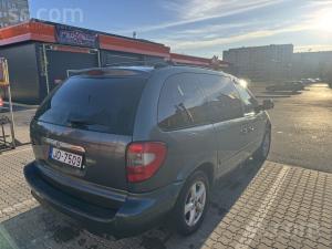 Zaļš Chrysler town-&-country 2006 Rīga, ar dzinēja tilpumu 3.30 L un nobraukumu 179 tūkst. km par 800 €, foto 9 vietnē AUTOMOTO.COM.LV