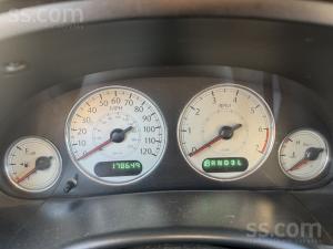 Zaļš Chrysler town-&-country 2006 Rīga, ar dzinēja tilpumu 3.30 L un nobraukumu 179 tūkst. km par 800 €, foto 15 vietnē AUTOMOTO.COM.LV