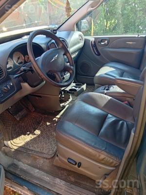 Zaļš Chrysler town-&-country 2006 Rīga, ar dzinēja tilpumu 3.30 L un nobraukumu 285 tūkst. km par 800 €, foto 5 vietnē AUTOMOTO.COM.LV