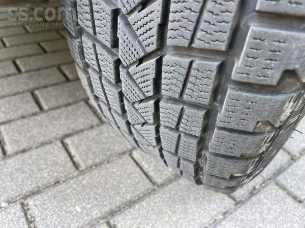 Grey Chrysler town-&-country 2009 in Riga, with an engine capacity of 3.80 L and mileage of 194 thousand km for 3850 €, photo 9 on AUTOMOTO.COM.LV