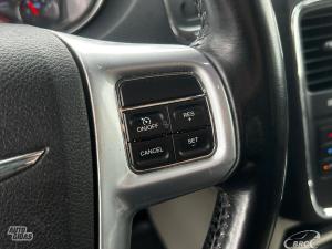 Pelēks Chrysler town-&-country 2012 Avižieniai, ar dzinēja tilpumu 3.60 L un nobraukumu 374 tūkst. km par 5700 €, foto 14 vietnē AUTOMOTO.COM.LV