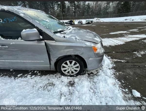 Grey Chrysler town-&-country 2014 in Kaunas, with an engine capacity of 3.60 L and mileage of 251 thousand km for 6300 €, photo 10 on AUTOMOTO.COM.LV