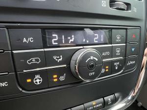 Pelēks Chrysler town-&-country 2014 Viļņa, ar dzinēja tilpumu 3.60 L un nobraukumu 298 tūkst. km par 6499 €, foto 33 vietnē AUTOMOTO.COM.LV