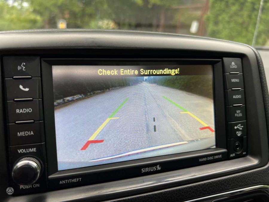 Pelēks Chrysler town-&-country 2014 Viļņa, ar dzinēja tilpumu 3.60 L un nobraukumu 298 tūkst. km par 6499 €, foto 37 vietnē AUTOMOTO.COM.LV