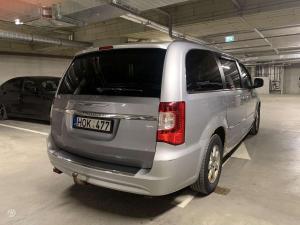 Grey Chrysler town-&-country 2011 in Vilnius, with an engine capacity of 3.60 L and mileage of 374 thousand km for 4900 €, photo 10 on AUTOMOTO.COM.LV