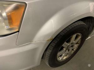 Grey Chrysler town-&-country 2011 in Vilnius, with an engine capacity of 3.60 L and mileage of 374 thousand km for 4900 €, photo 13 on AUTOMOTO.COM.LV