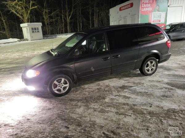 Chrysler town-&-country 2003 Kauņa, ar dzinēja tilpumu 3.80 L un nobraukumu 220 tūkst. km par 990 €, foto 1 vietnē AUTOMOTO.COM.LV