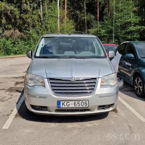 Chrysler town-&-country 2008 in Ogre, with an engine capacity of 4.00 L and mileage of 159 thousand km for 1800 €, photo  on AUTOMOTO.COM.LV