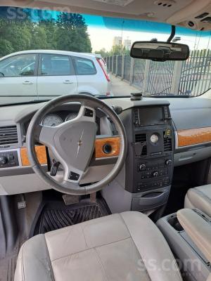 Chrysler town-&-country 2008 Rīga, ar dzinēja tilpumu 4.00 L un nobraukumu 320 tūkst. km par 2850 €, foto 14 vietnē AUTOMOTO.COM.LV
