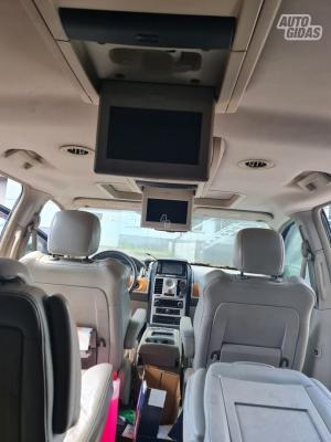 Chrysler town-&-country 2008 in Vilnius, with an engine capacity of 4.00 L and mileage of 436 thousand km for 1100 €, photo 6 on AUTOMOTO.COM.LV