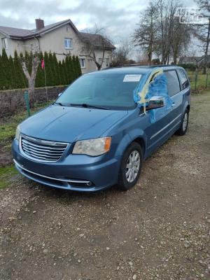 Chrysler town-&-country 2012 in Gargzdai, with an engine capacity of 3.60 L and mileage of 362 thousand km for 2950 €, photo  on AUTOMOTO.COM.LV