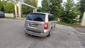 Крайслер Таун Кантри 2012 в Рига, объемом двигателя 3.60 л и пробегом 346 тыс. км за 4950 €, фото 3 на AUTOMOTO.COM.LV