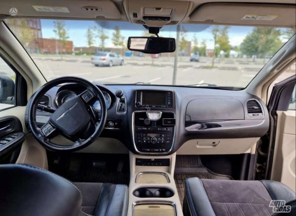 Chrysler town-&-country 2014 Klaipėda, ar dzinēja tilpumu 3.60 L un nobraukumu 240 tūkst. km par 6300 €, foto 8 vietnē AUTOMOTO.COM.LV