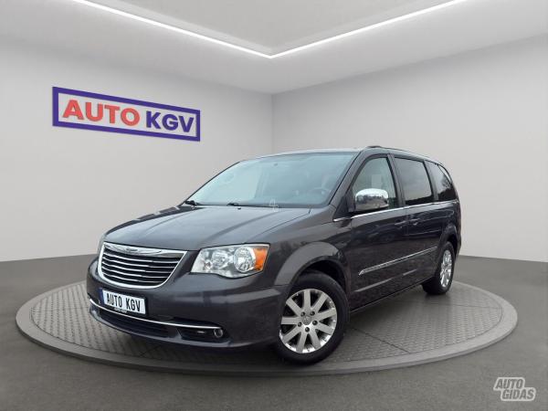 Chrysler town-&-country 2015 Kauņa, ar dzinēja tilpumu 3.60 L un nobraukumu 385 tūkst. km par 7899 €, foto 1 vietnē AUTOMOTO.COM.LV