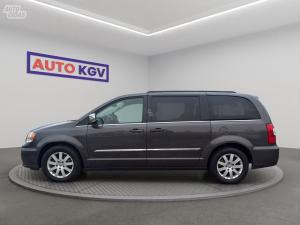 Chrysler town-&-country 2015 Kauņa, ar dzinēja tilpumu 3.60 L un nobraukumu 385 tūkst. km par 7899 €, foto 2 vietnē AUTOMOTO.COM.LV