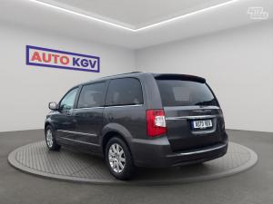 Chrysler town-&-country 2015 Kauņa, ar dzinēja tilpumu 3.60 L un nobraukumu 385 tūkst. km par 7899 €, foto 3 vietnē AUTOMOTO.COM.LV