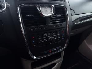 Chrysler town-&-country 2015 Kauņa, ar dzinēja tilpumu 3.60 L un nobraukumu 385 tūkst. km par 7899 €, foto 15 vietnē AUTOMOTO.COM.LV