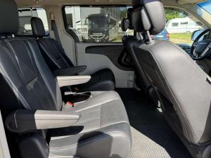 Chrysler town-&-country 2015 in Vilnius, with an engine capacity of 3.60 L and mileage of 216 thousand km for 6900 €, photo 23 on AUTOMOTO.COM.LV