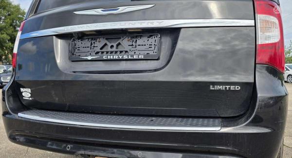 Chrysler town-&-country 2015 Šauļi, ar dzinēja tilpumu 3.60 L un nobraukumu 130 tūkst. km par 6800 €, foto 8 vietnē AUTOMOTO.COM.LV