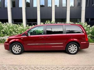 Sarkans Chrysler town-&-country 2013 Viļņa, ar dzinēja tilpumu 3.60 L un nobraukumu 235 tūkst. km par 6800 €, foto 3 vietnē AUTOMOTO.COM.LV