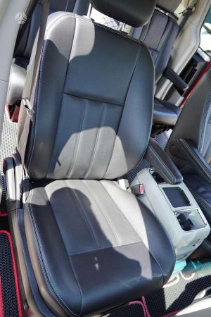 Sarkans Chrysler town-&-country 2015 Viļņa, ar dzinēja tilpumu 3.61 L un nobraukumu 195 tūkst. km par 9500 €, foto 42 vietnē AUTOMOTO.COM.LV