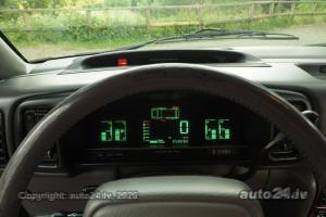 Sarkans Chrysler town-&-country 1995 Tallina, ar dzinēja tilpumu 3.80 L un nobraukumu 270 tūkst. km par 4400 €, foto 13 vietnē AUTOMOTO.COM.LV
