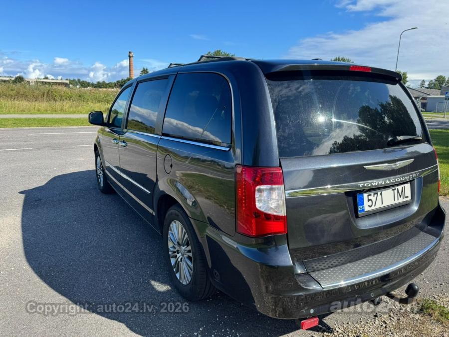Chrysler town-&-country 2014 Tallina, ar dzinēja tilpumu 3.60 L un nobraukumu 281 tūkst. km par 6900 €, foto 8 vietnē AUTOMOTO.COM.LV