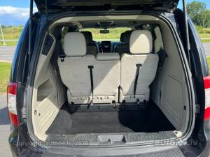 Chrysler town-&-country 2014 Tallina, ar dzinēja tilpumu 3.60 L un nobraukumu 281 tūkst. km par 6900 €, foto 17 vietnē AUTOMOTO.COM.LV