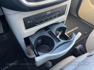 Chrysler town-&-country 2014 Tallina, ar dzinēja tilpumu 3.60 L un nobraukumu 281 tūkst. km par 6900 €, foto 20 vietnē AUTOMOTO.COM.LV