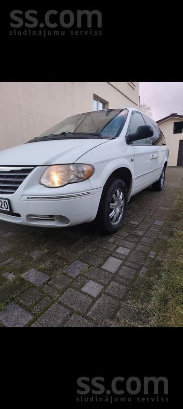 Balts Chrysler town-&-country 2005 Rīga, ar dzinēja tilpumu 3.80 L un nobraukumu 200 tūkst. km par 2250 €, foto 3 vietnē AUTOMOTO.COM.LV