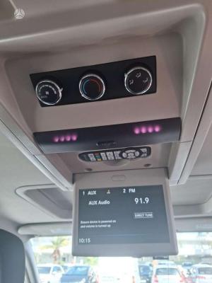 Balts Chrysler town-&-country 2013 Kauņa, ar dzinēja tilpumu 3.60 L un nobraukumu 188 tūkst. km par 6300 €, foto 15 vietnē AUTOMOTO.COM.LV