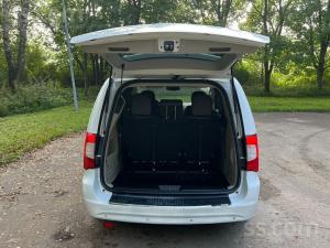 Balts Chrysler town-&-country 2013 Rīga, ar dzinēja tilpumu 3.60 L un nobraukumu 0 tūkst. km par 4399 €, foto 31 vietnē AUTOMOTO.COM.LV