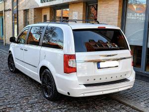 Balts Chrysler town-&-country 2014 Klaipėda, ar dzinēja tilpumu 3.60 L un nobraukumu 245 tūkst. km par 8800 €, foto 6 vietnē AUTOMOTO.COM.LV