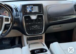Balts Chrysler town-&-country 2014 Klaipėda, ar dzinēja tilpumu 3.60 L un nobraukumu 245 tūkst. km par 8800 €, foto 14 vietnē AUTOMOTO.COM.LV