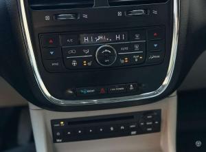 Balts Chrysler town-&-country 2014 Klaipėda, ar dzinēja tilpumu 3.60 L un nobraukumu 245 tūkst. km par 8800 €, foto 19 vietnē AUTOMOTO.COM.LV