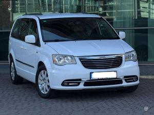 White Chrysler town-&-country 2014 in Klaipeda, with an engine capacity of 3.60 L and mileage of 248 thousand km for 7850 €, photo 7 on AUTOMOTO.COM.LV