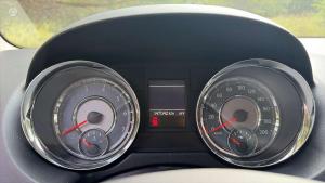 Balts Chrysler town-&-country 2014 Viļņa, ar dzinēja tilpumu 3.61 L un nobraukumu 147 tūkst. km par 7800 €, foto 6 vietnē AUTOMOTO.COM.LV