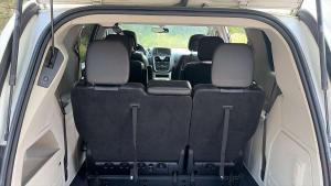 Balts Chrysler town-&-country 2014 Viļņa, ar dzinēja tilpumu 3.61 L un nobraukumu 147 tūkst. km par 7800 €, foto 9 vietnē AUTOMOTO.COM.LV