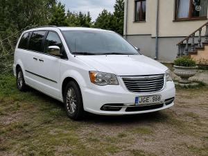 Balts Chrysler town-&-country 2014 Viļņa, ar dzinēja tilpumu 3.60 L un nobraukumu 168 tūkst. km par 8900 €, foto 5 vietnē AUTOMOTO.COM.LV