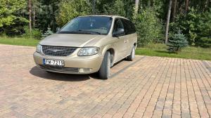 Dzeltens Chrysler town-&-country 2002 Rīga, ar dzinēja tilpumu 3.30 L un nobraukumu 244 tūkst. km par 850 €, foto 4 vietnē AUTOMOTO.COM.LV