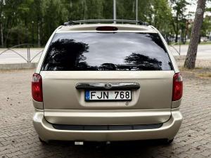 Yellow Chrysler town-&-country 2007 in Klaipeda, with an engine capacity of 3.80 L and mileage of 243 thousand km for 2200 €, photo 7 on AUTOMOTO.COM.LV