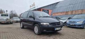 Black Chrysler Voyager 1999 in Valmiera, with an engine capacity of 2.50 L and mileage of 360 thousand km for 1400 €, photo  on AUTOMOTO.COM.LV