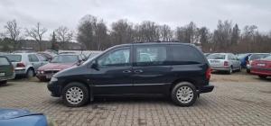 Melns Chrysler Voyager 1999 Valmiera, ar dzinēja tilpumu 2.50 L un nobraukumu 360 tūkst. km par 1400 €, foto 7 vietnē AUTOMOTO.COM.LV